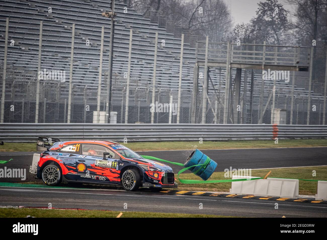 11 NEUVILLE Thierry (BEL), GILSOUL Nicolas (BEL), Hyundai i20 Coupe WRC ...