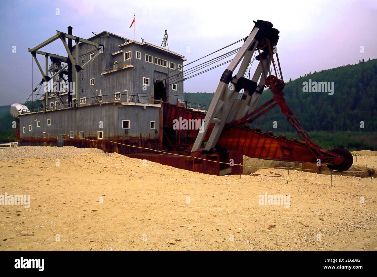 Yukon gold mine hi-res stock photography and images - Alamy