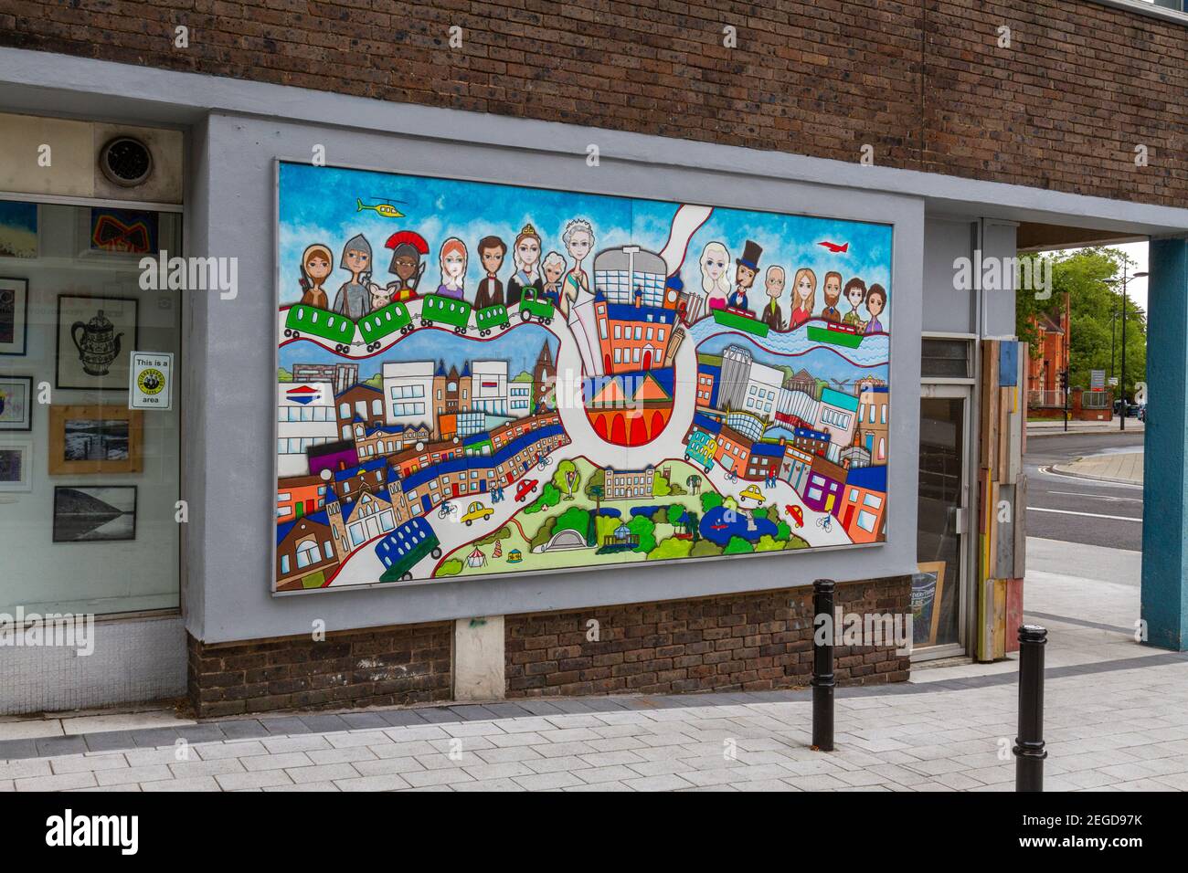 Swindon mural hi-res stock photography and images - Alamy