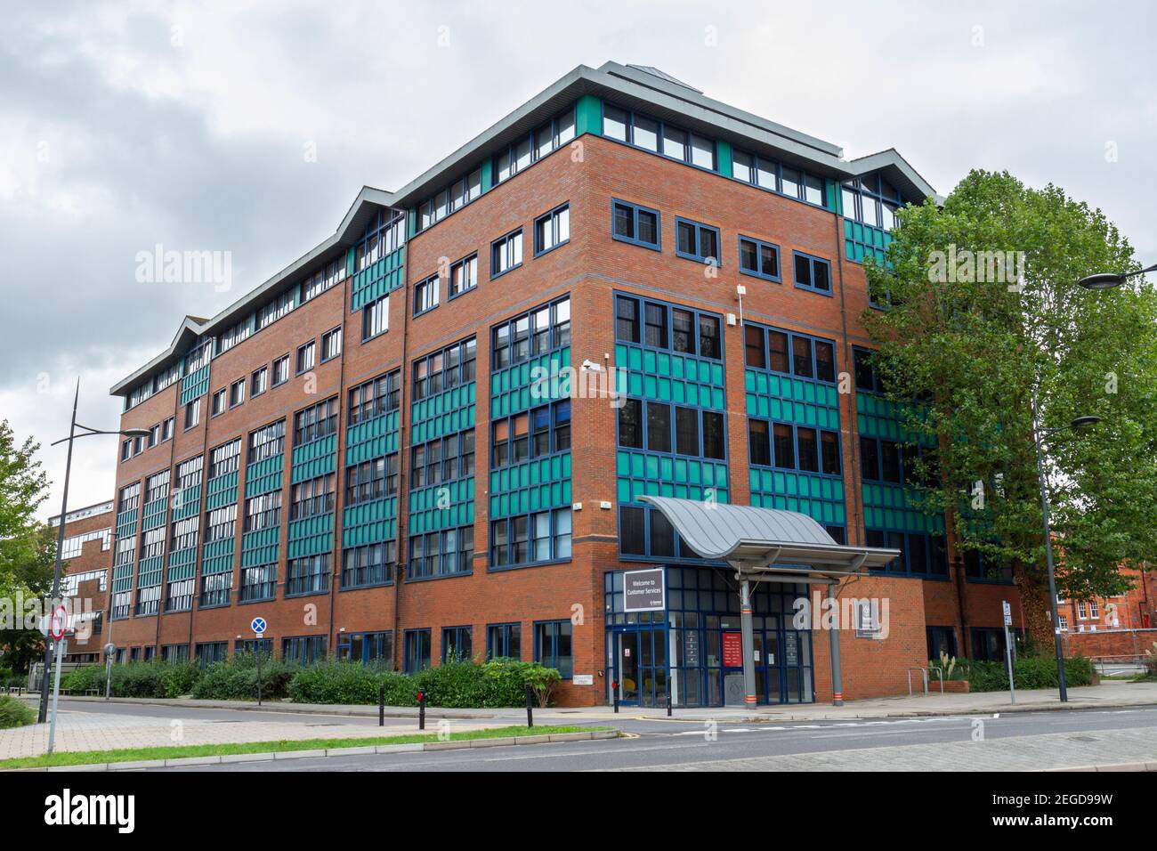 Swindon civic centre hi-res stock photography and images - Alamy
