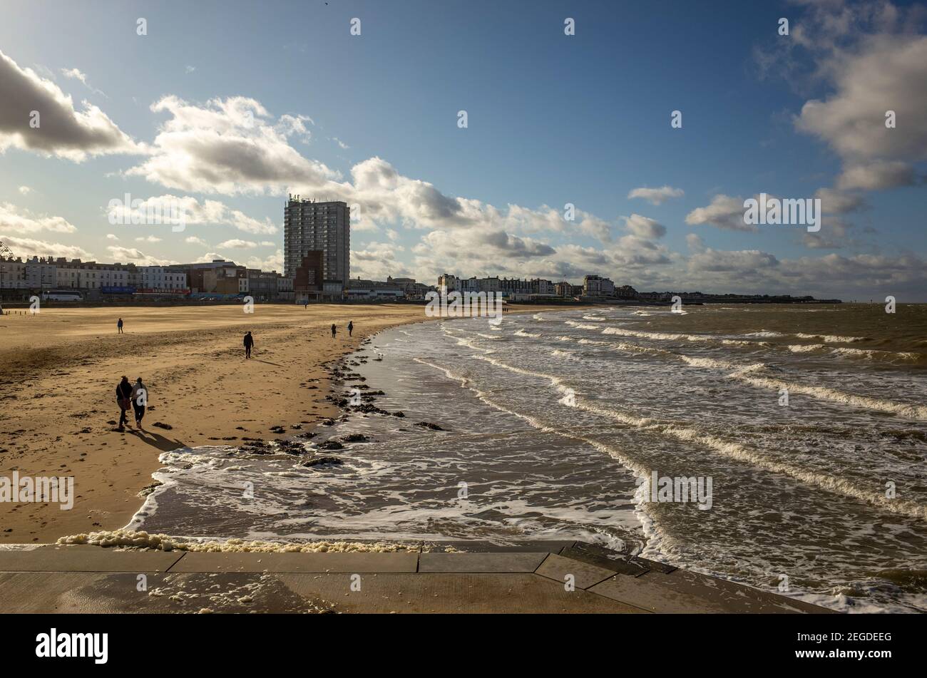 Wind angle view hi-res stock photography and images - Alamy