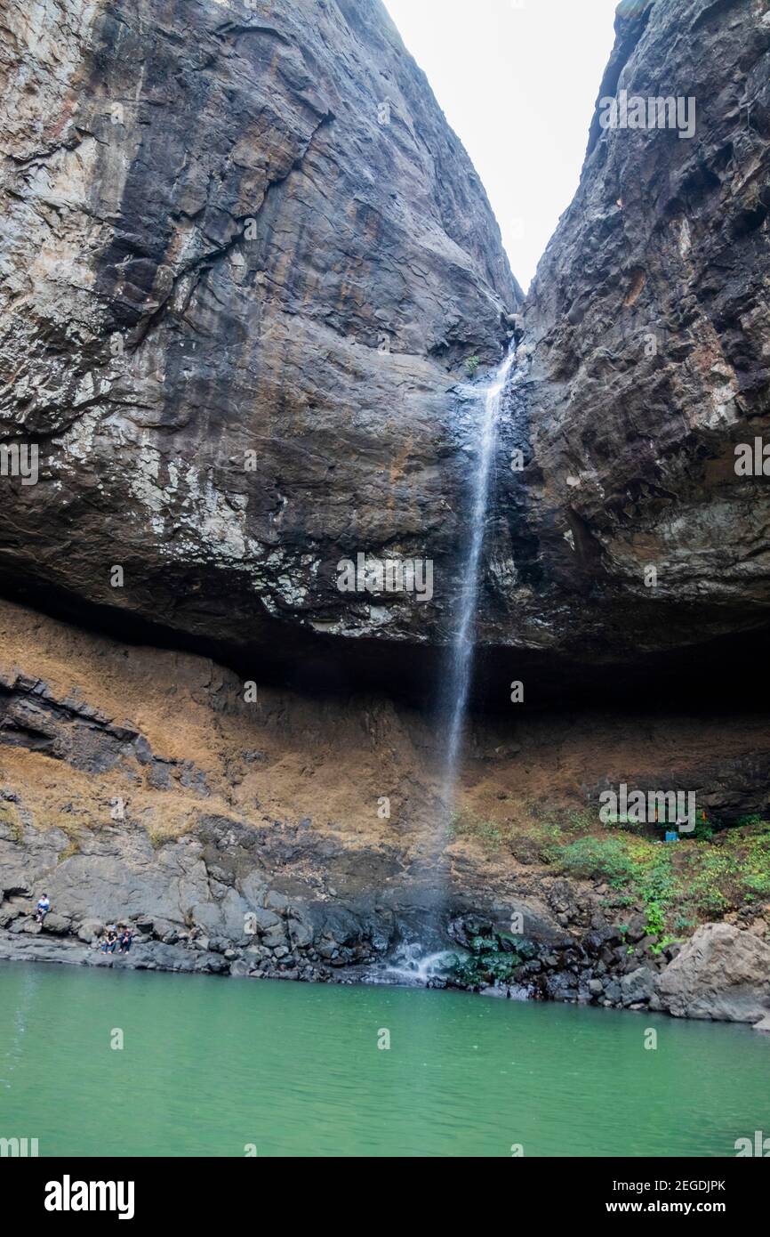 Maharashtra green mountain hi-res stock photography and images - Alamy