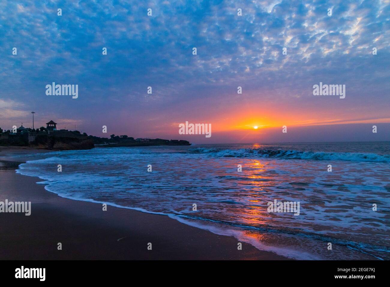 Sunrise at Jalandhar beach, Diu Stock Photo - Alamy