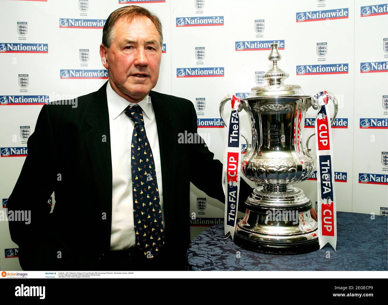 Keith burkinshaw tottenham hi-res stock photography and images - Alamy