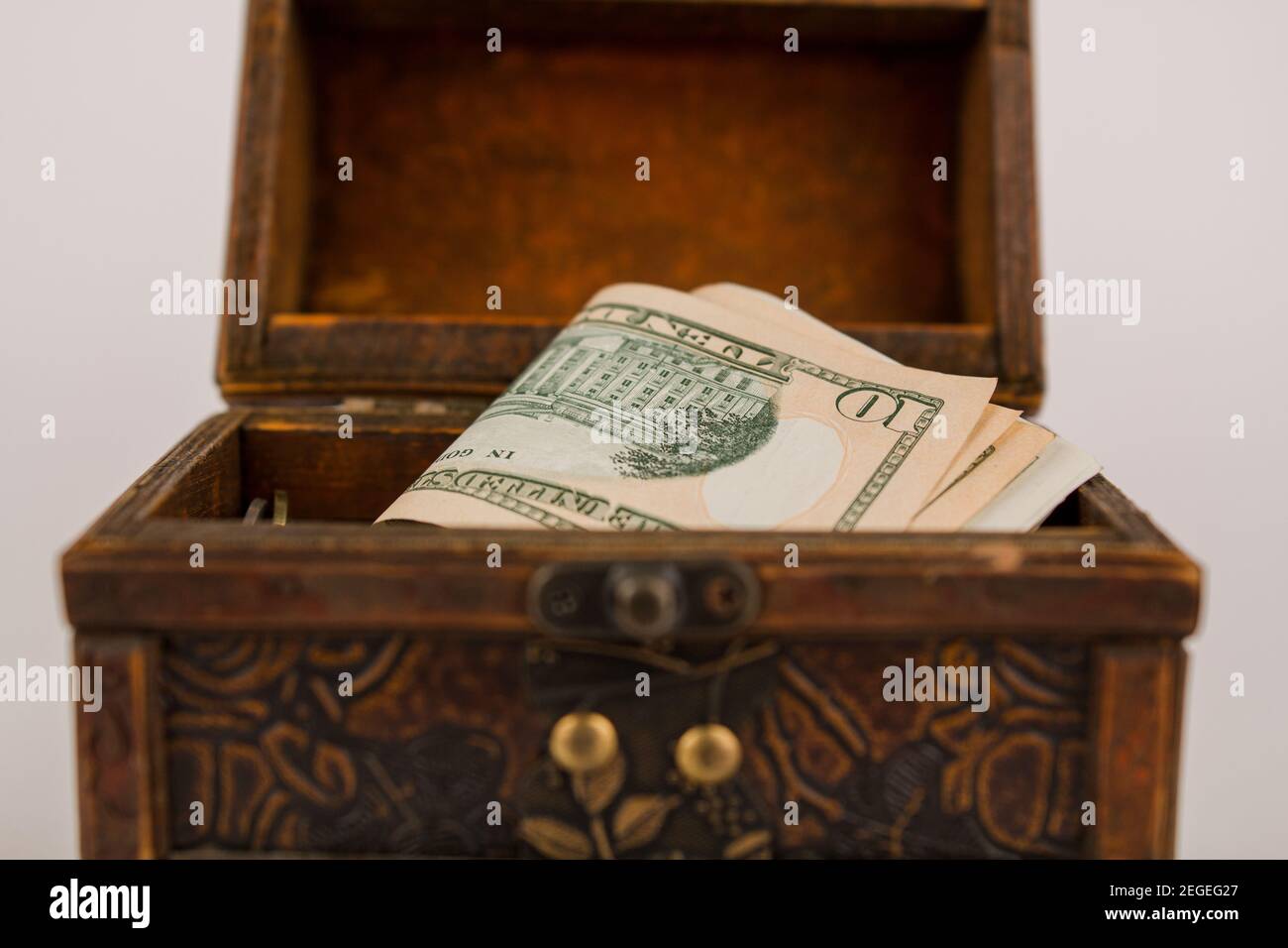 Box full american dollars hi-res stock photography and images - Alamy