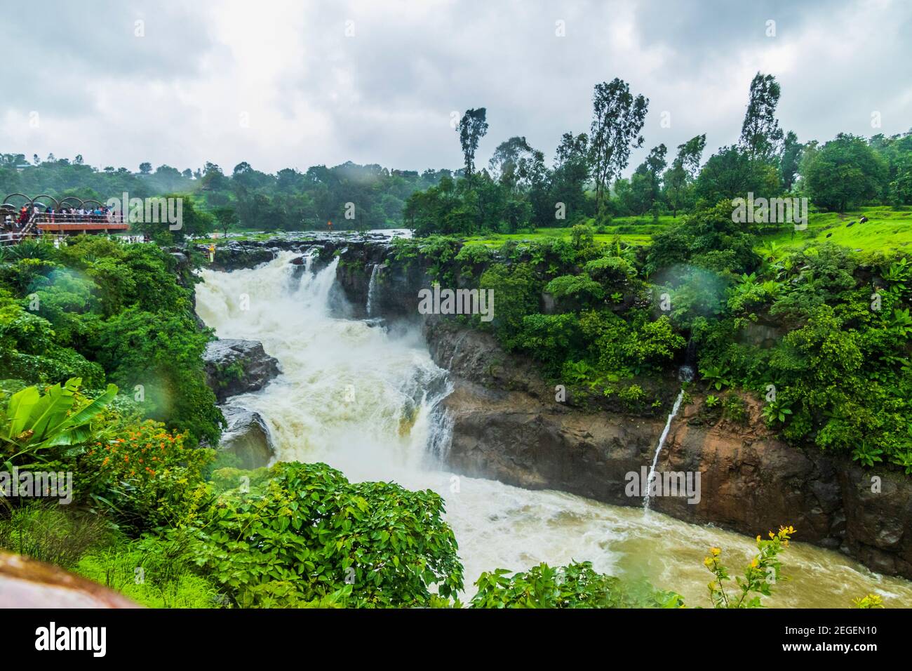 Randha Waterfall High Resolution Stock Photography and Images - Alamy