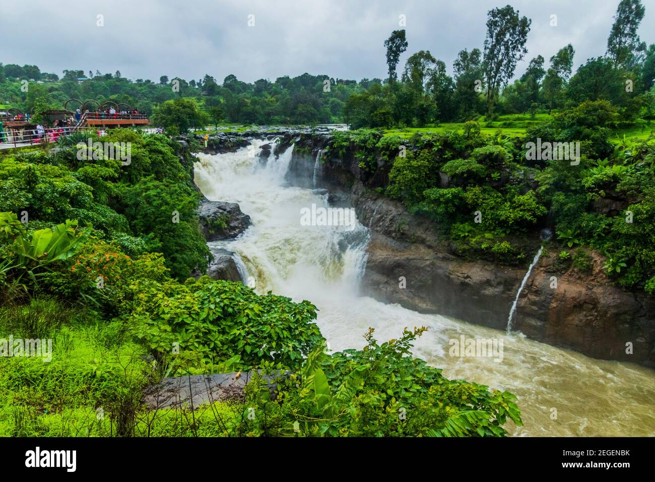 Randha falls in Bhandhardhara Stock Photo - Alamy