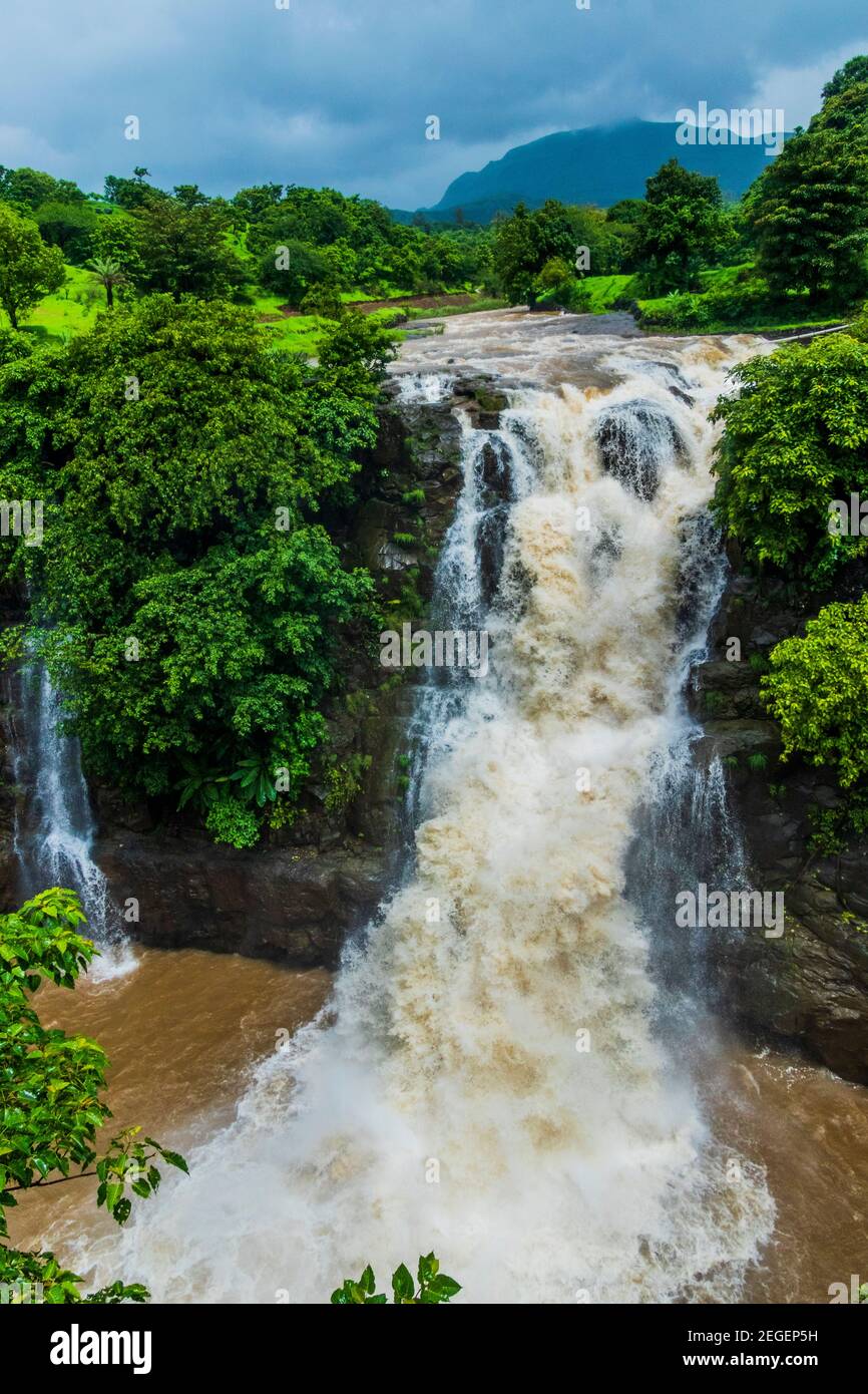 Bhandardara waterfalls hi-res stock photography and images - Alamy