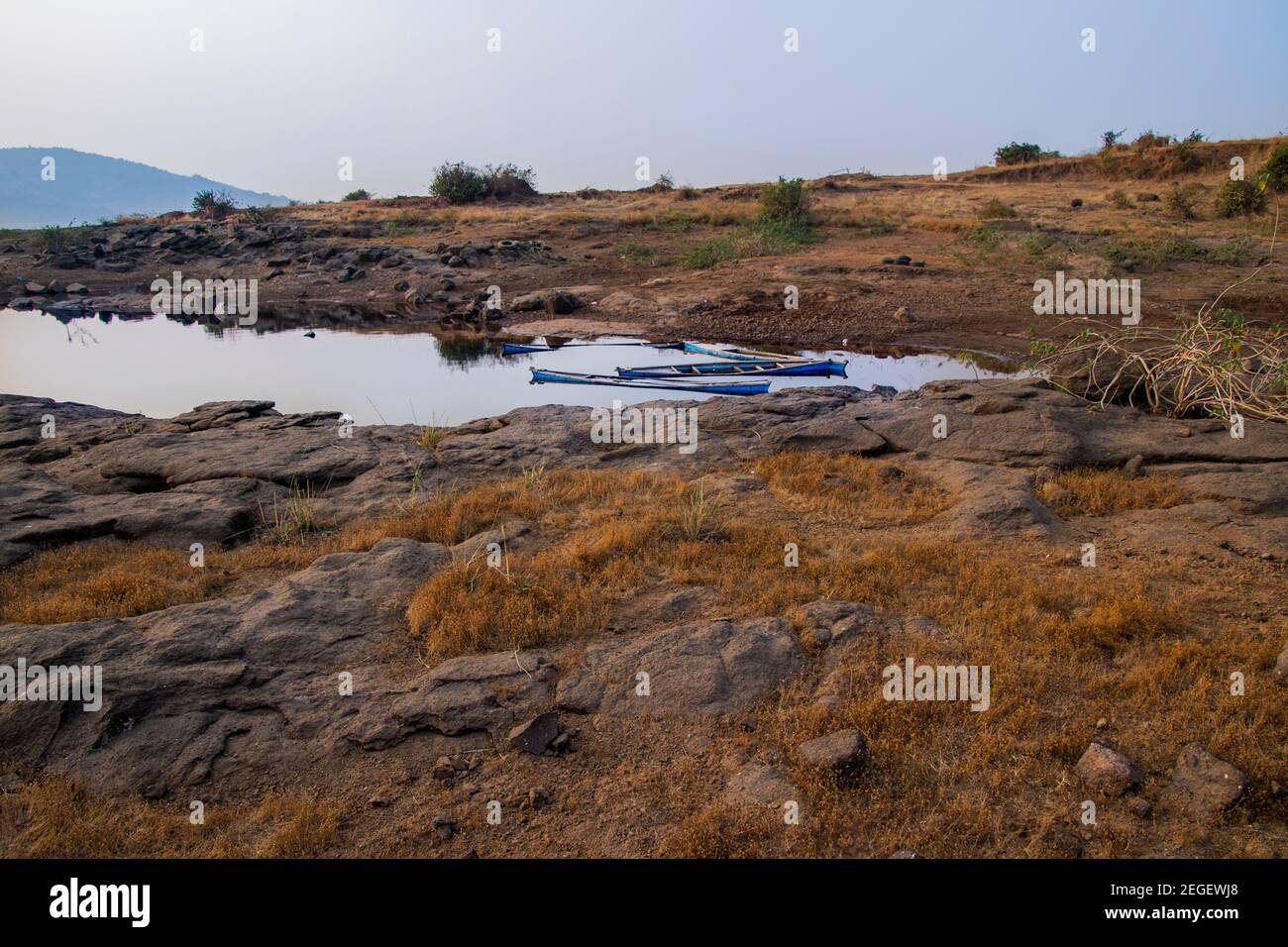 Pawna dam reservoir hi-res stock photography and images - Alamy