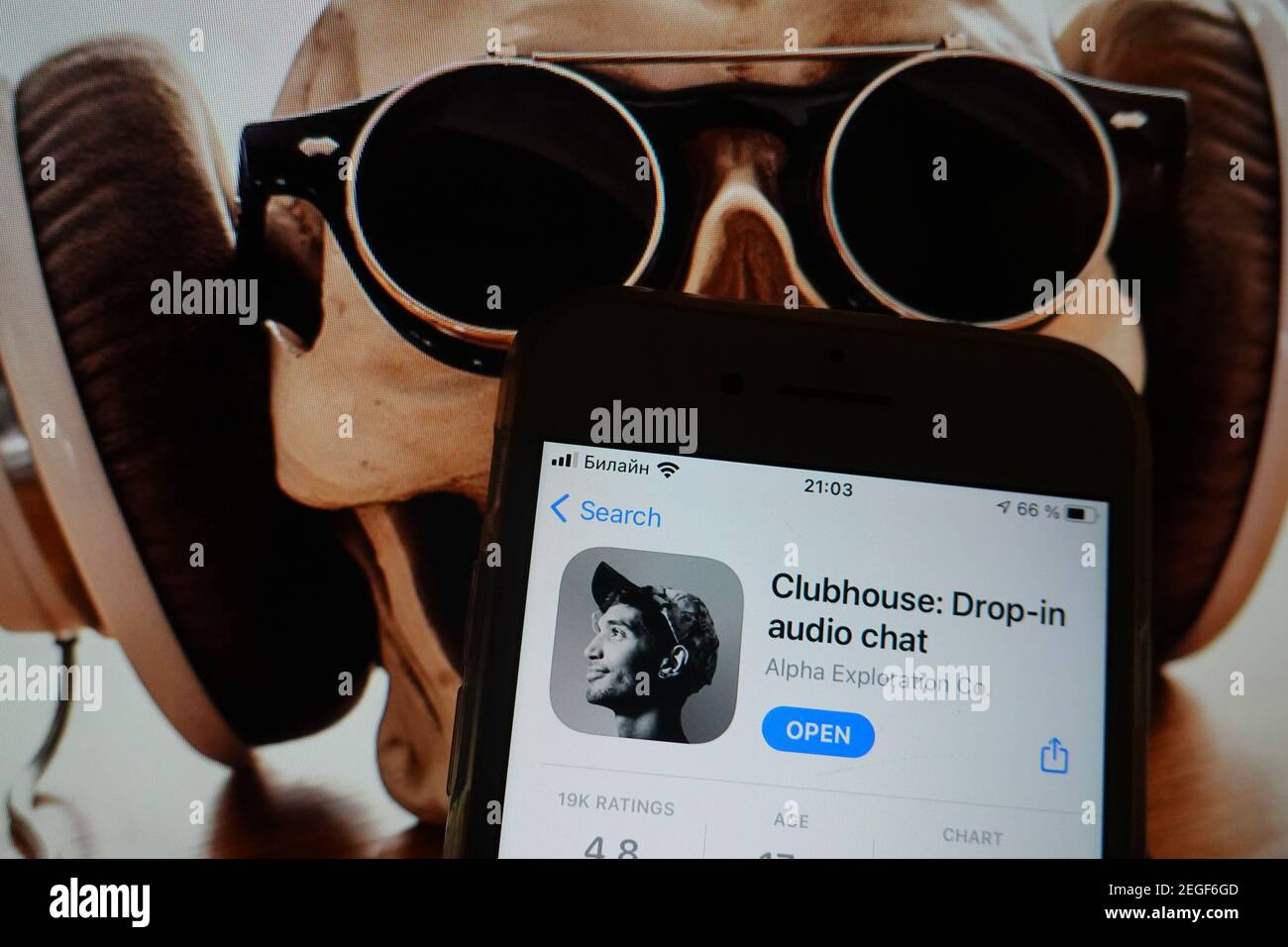 Clubhouse app, social network displayed on the smartphone screen Stock ...