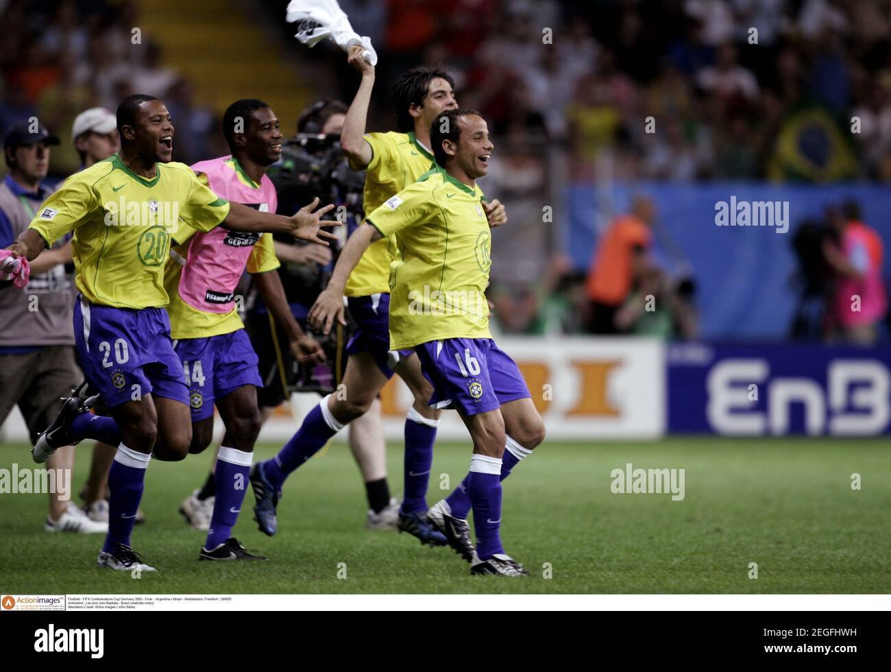 Soccer Fifa Confederations Cup 2005 Final Brazil V Argentina ...