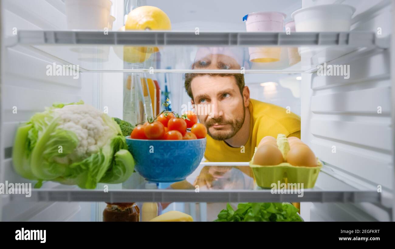 Empty fridge man hi-res stock photography and images - Alamy