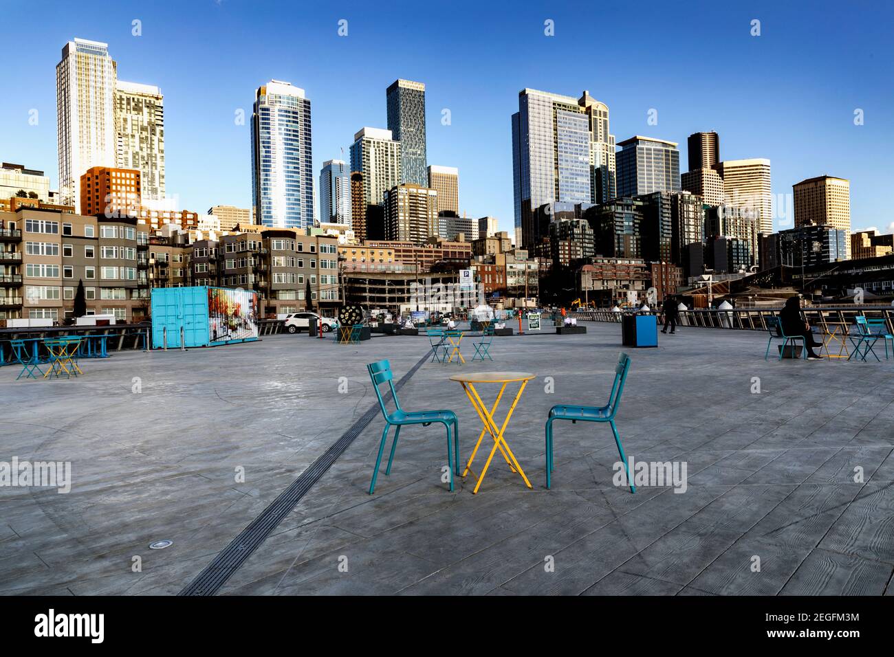 Seattle waterfront open space hi-res stock photography and images - Alamy