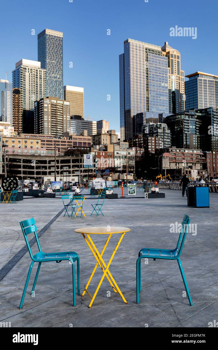 WA20129-00.....WASHINGTON - Pier 62 with a view of the Seattle skyline ...
