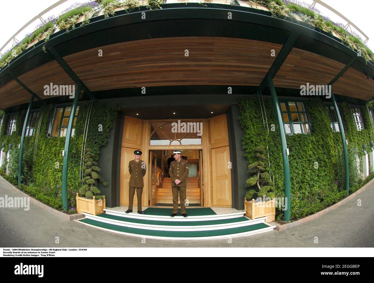 Centre Court Wimbledon Entrance High Resolution Stock Photography and ...