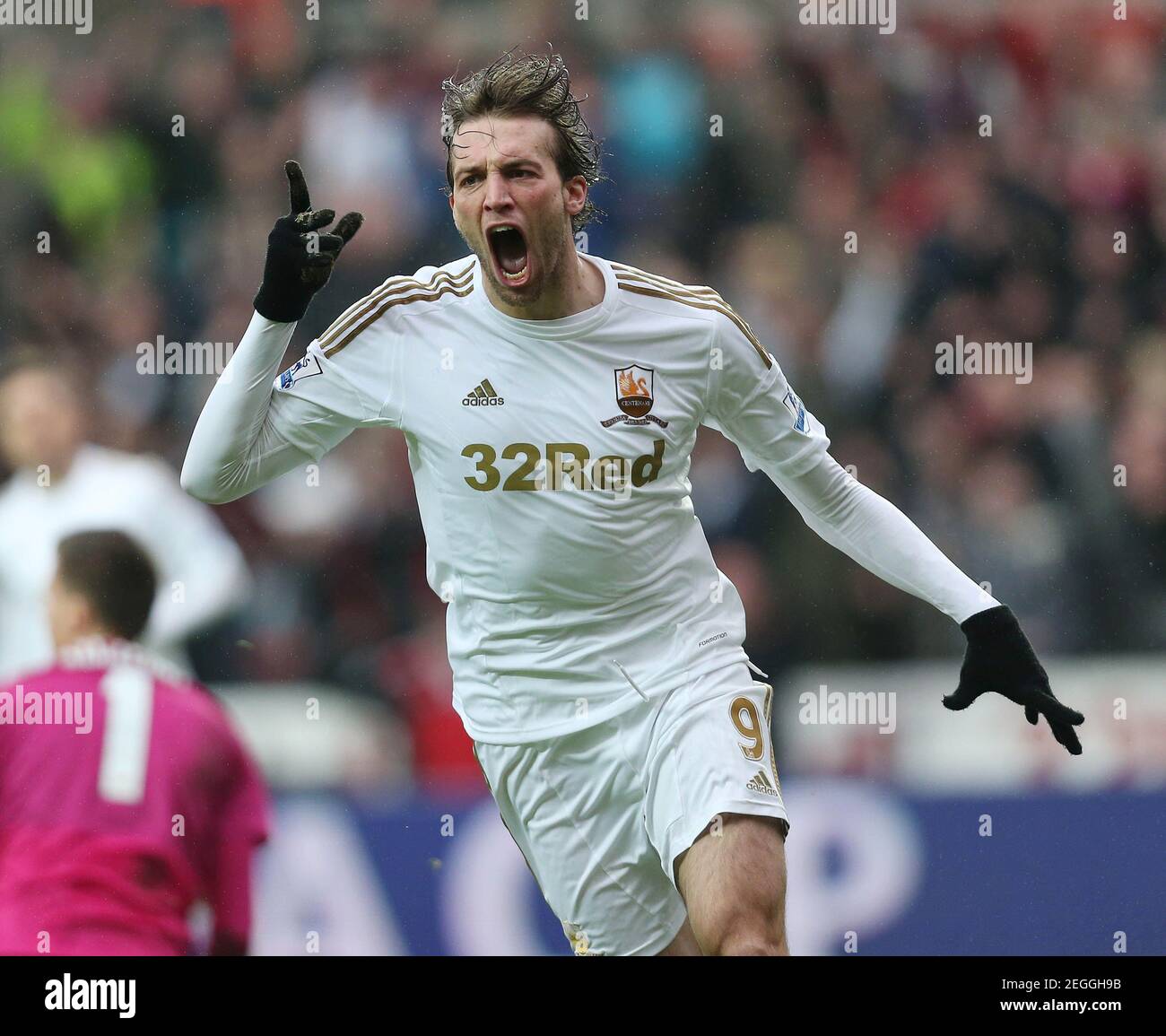 Michu arsenal fa cup hi-res stock photography and images - Alamy