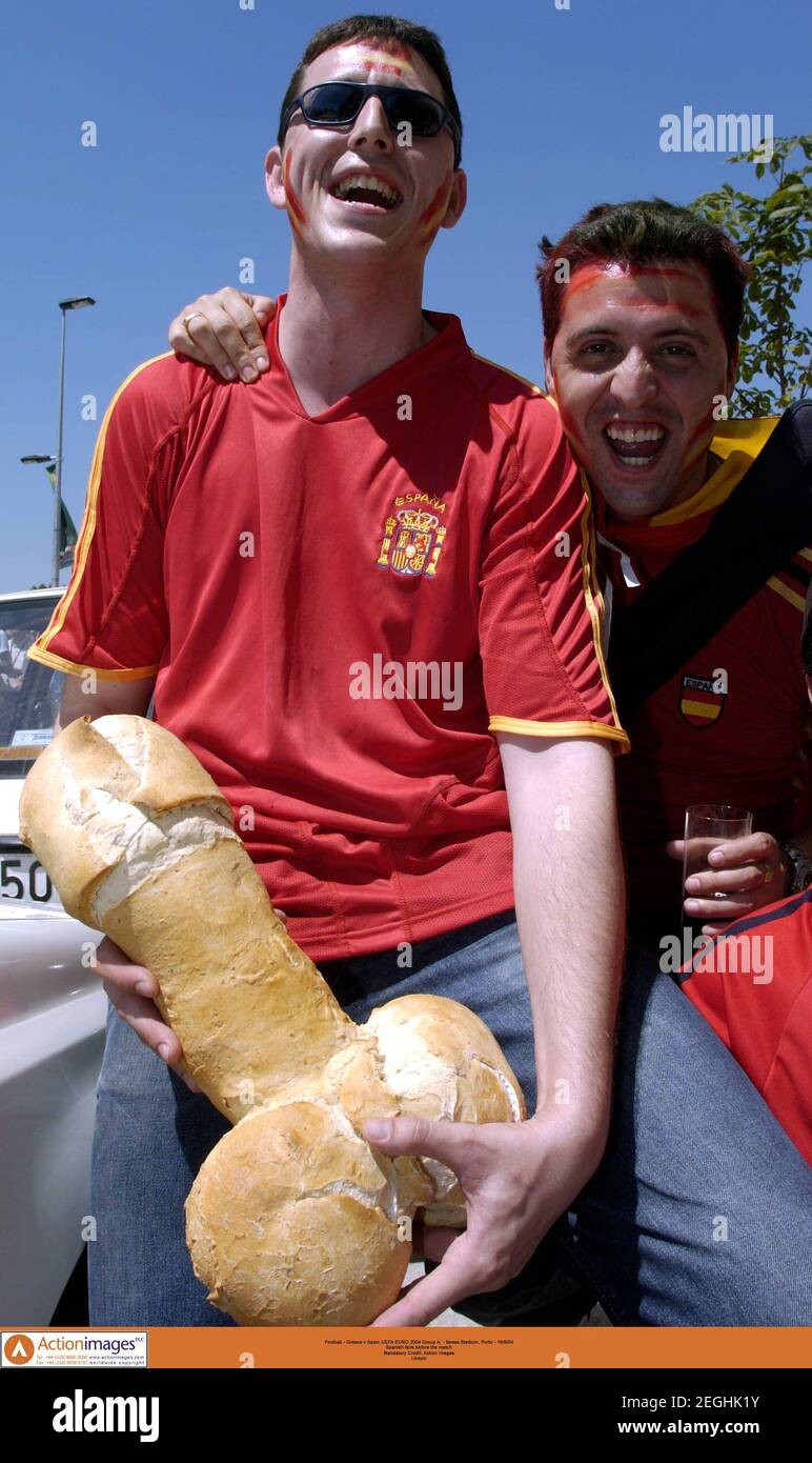 Uefa euro 2004 hi-res stock photography and images - Alamy