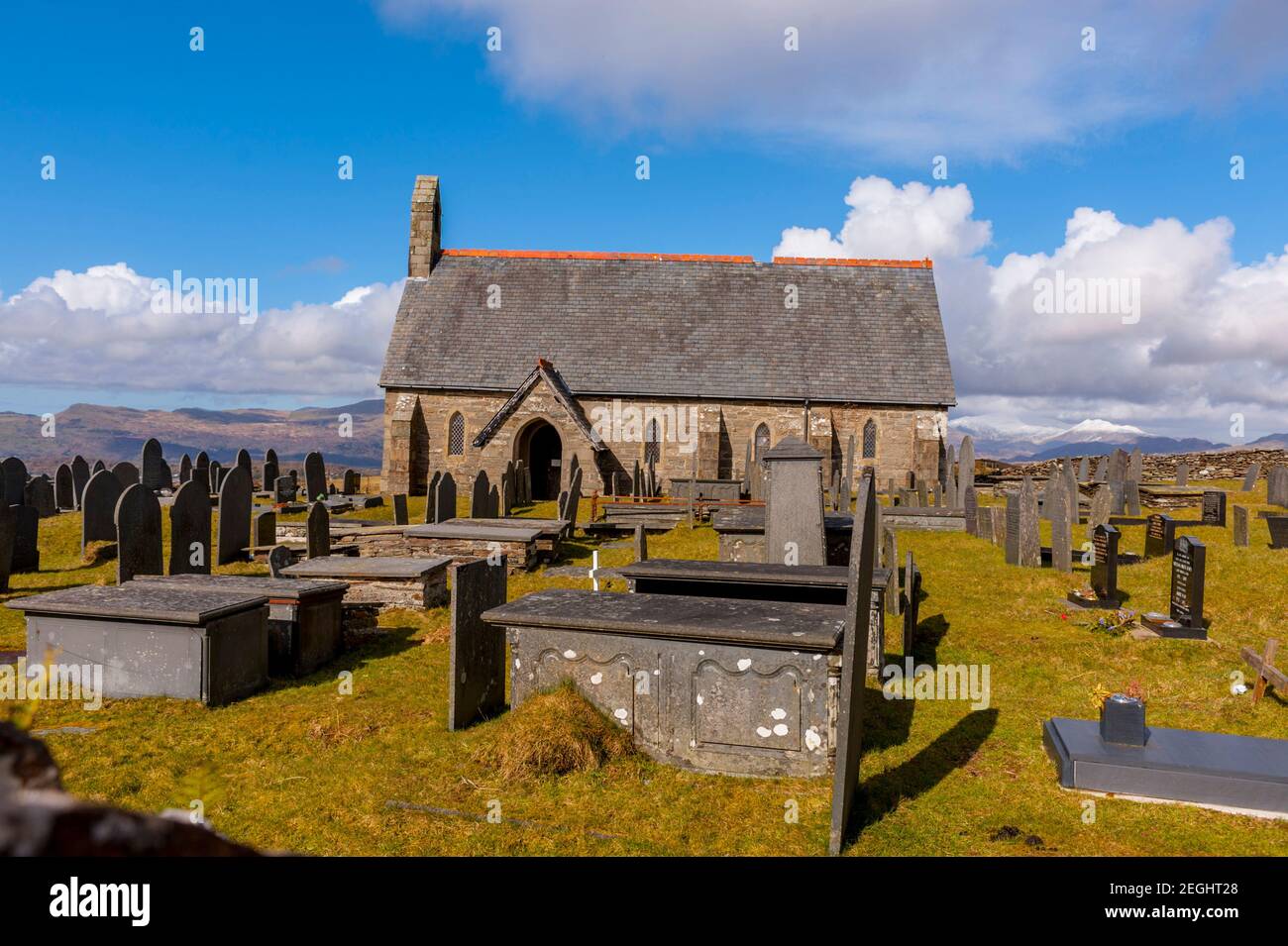 Side view church saint hi-res stock photography and images - Alamy