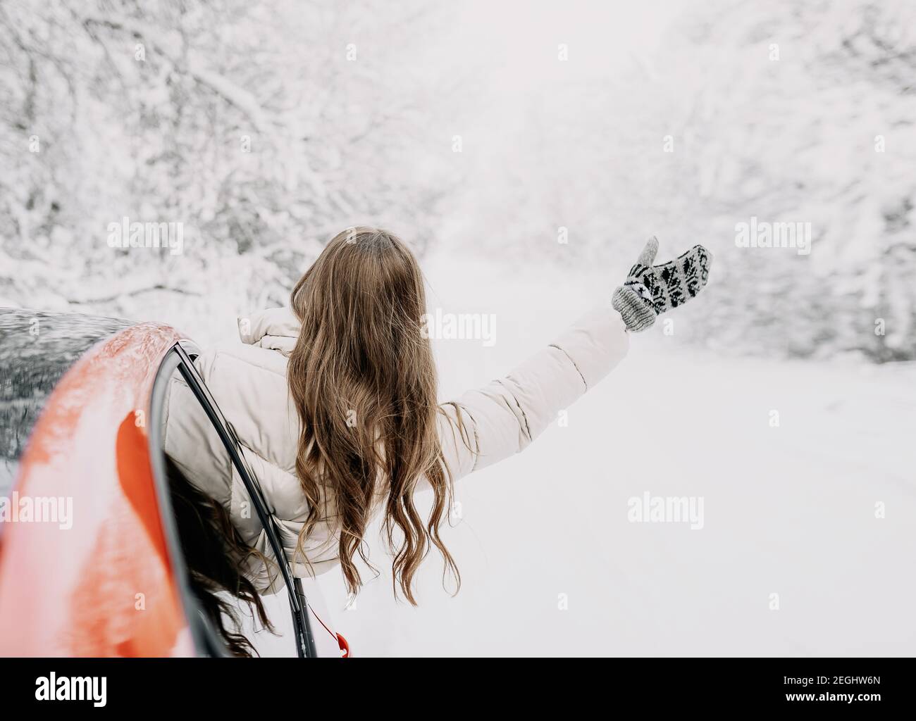 Hand waving from car hi-res stock photography and images - Alamy