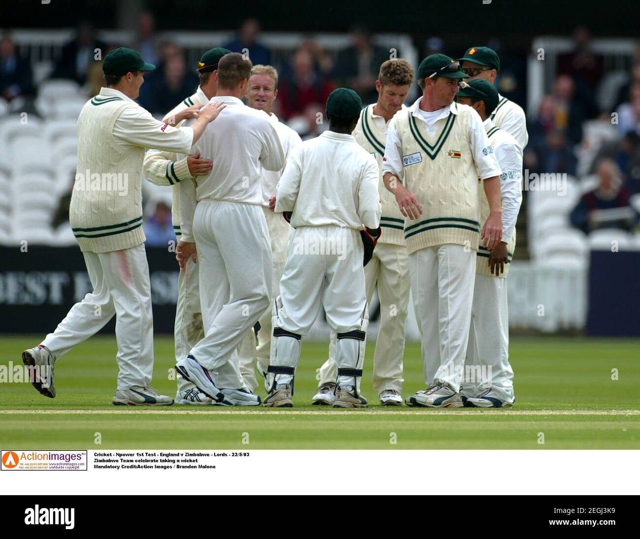 Zimbabwe cricket team celebrate hi-res stock photography and images - Alamy