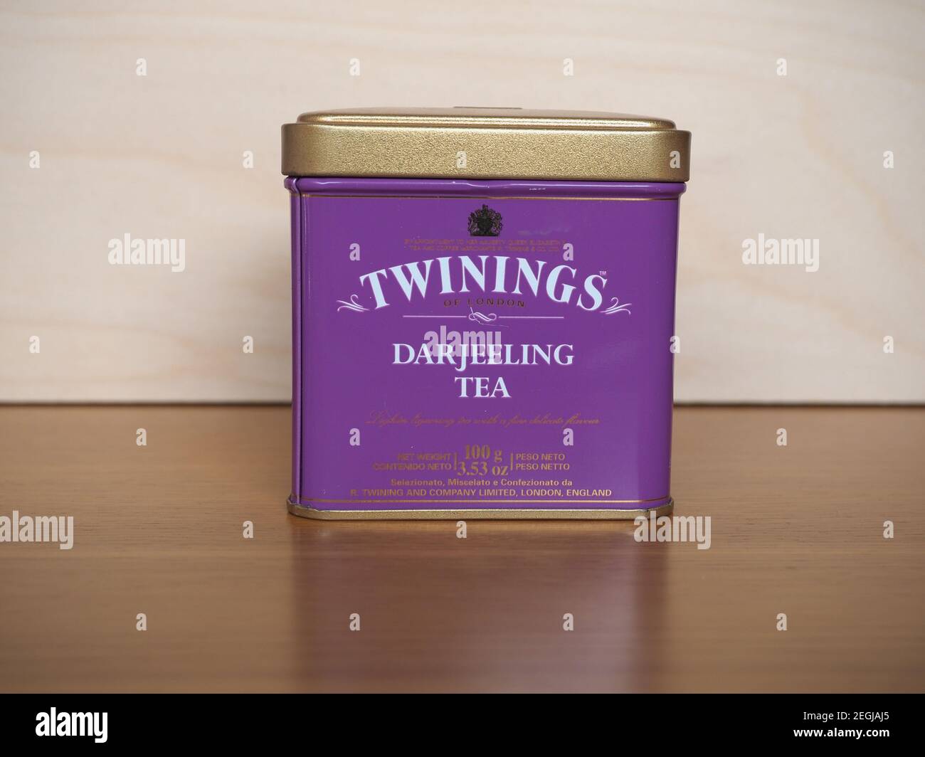 Twinings logo hi-res stock photography and images - Alamy
