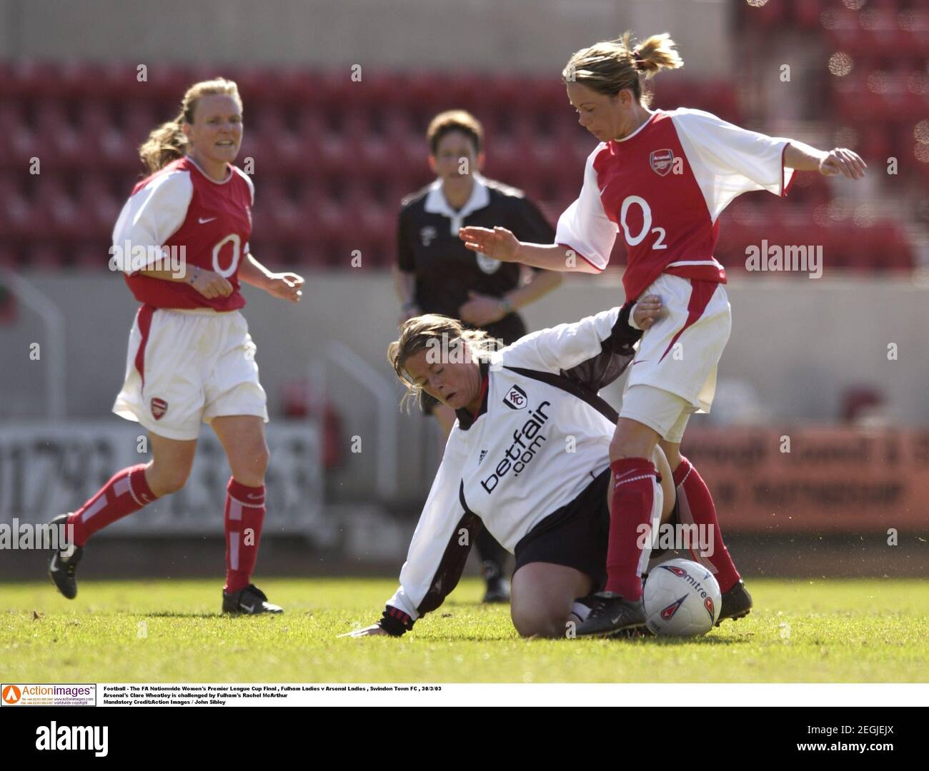 Fulham ladies fc hi-res stock photography and images - Alamy
