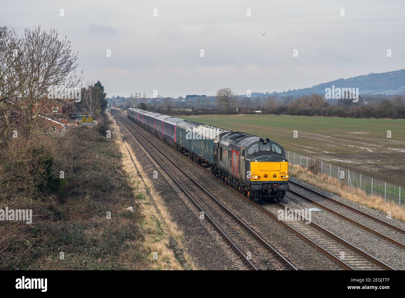 Gwr mk3 hst hi-res stock photography and images - Alamy