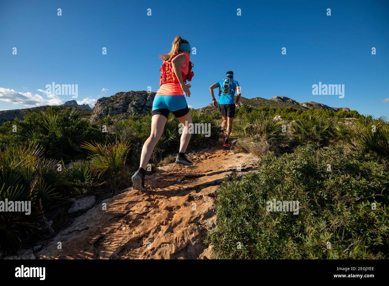 30 45 years woman running hi-res stock photography and images - Alamy