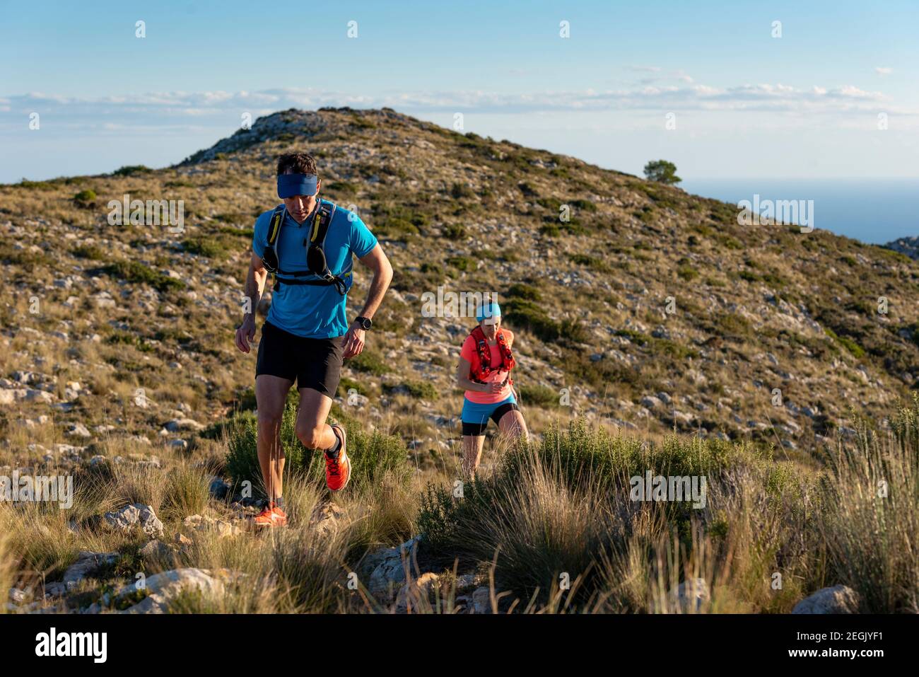 30 45 years woman running hi-res stock photography and images - Alamy