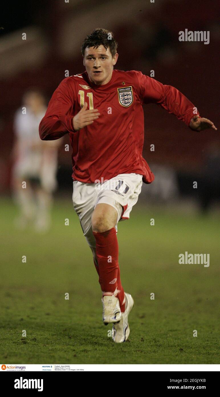 Nathan porritt hi-res stock photography and images - Alamy