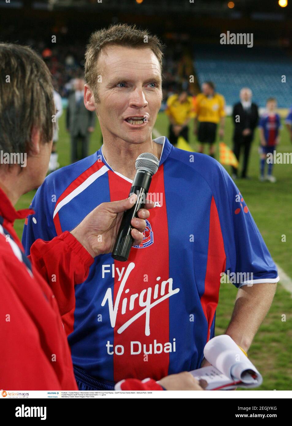 Geoff thomas crystal palace hi-res stock photography and images - Alamy