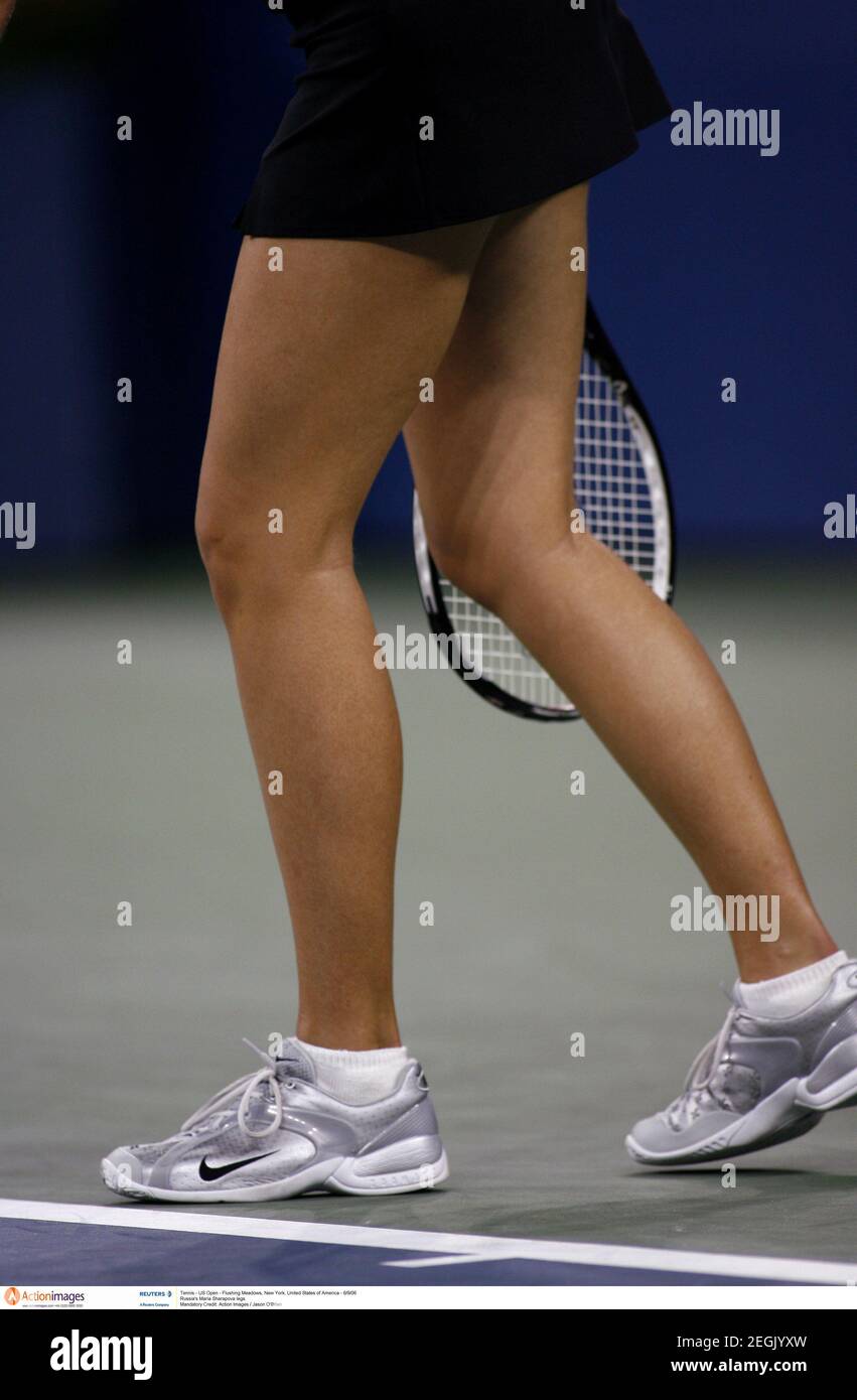 Maria sharapova legs hi-res stock photography and images - Alamy