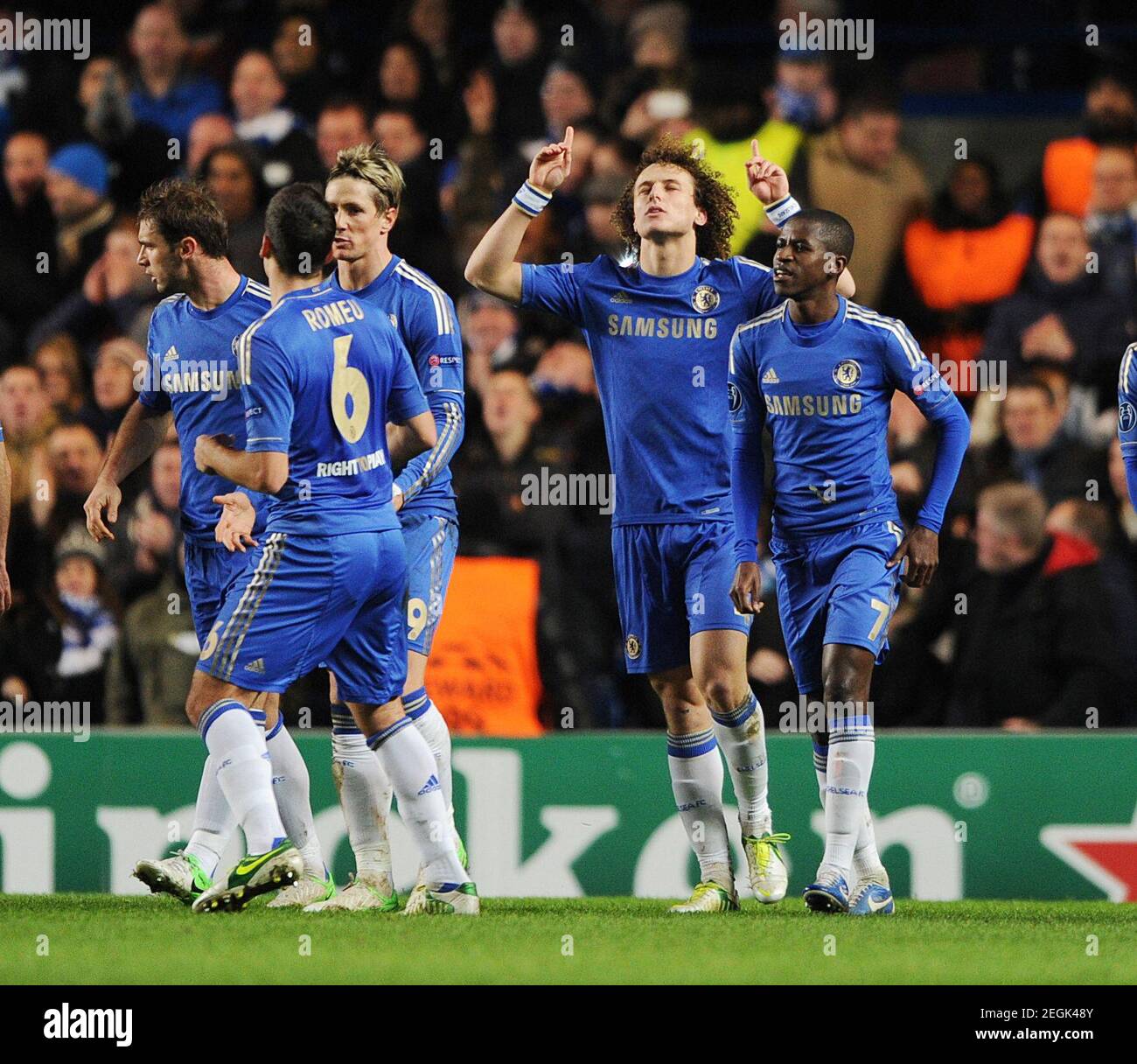 Ramires chelsea fc london england hi-res stock photography and images ...