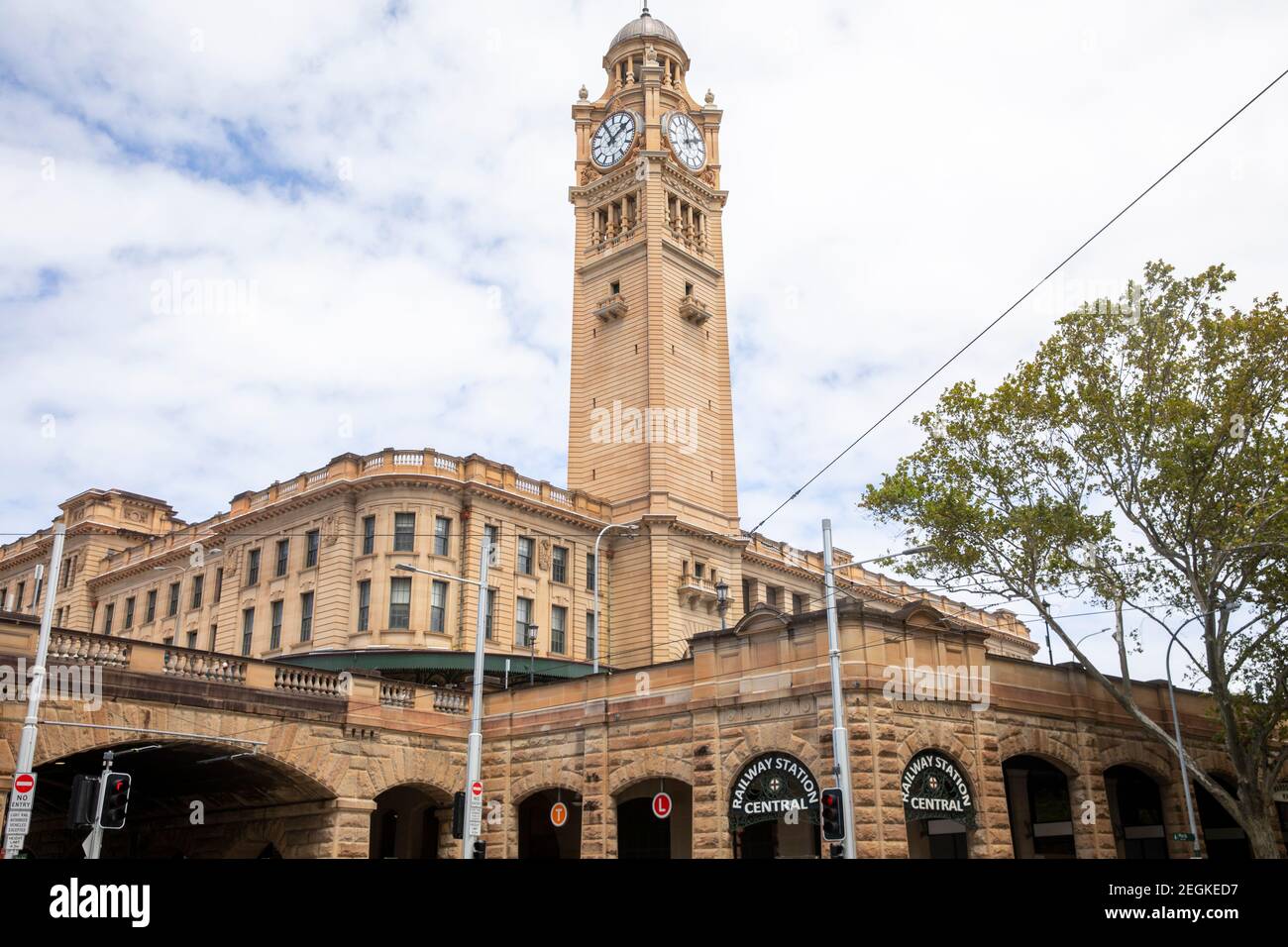 Central Railway Station and clocktower in Sydney city centre,NSW ...