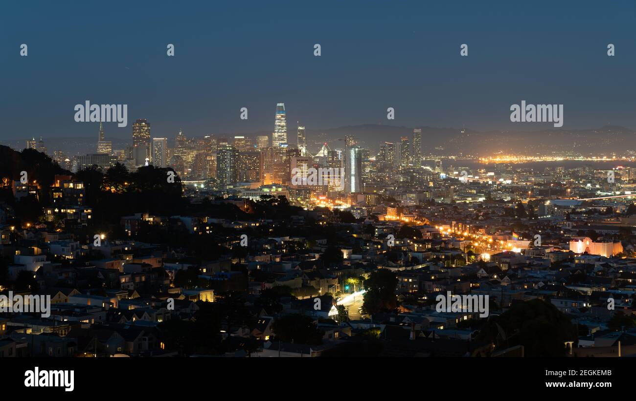 San Francisco, California, USA - August 2019: San Francisco downtown ...