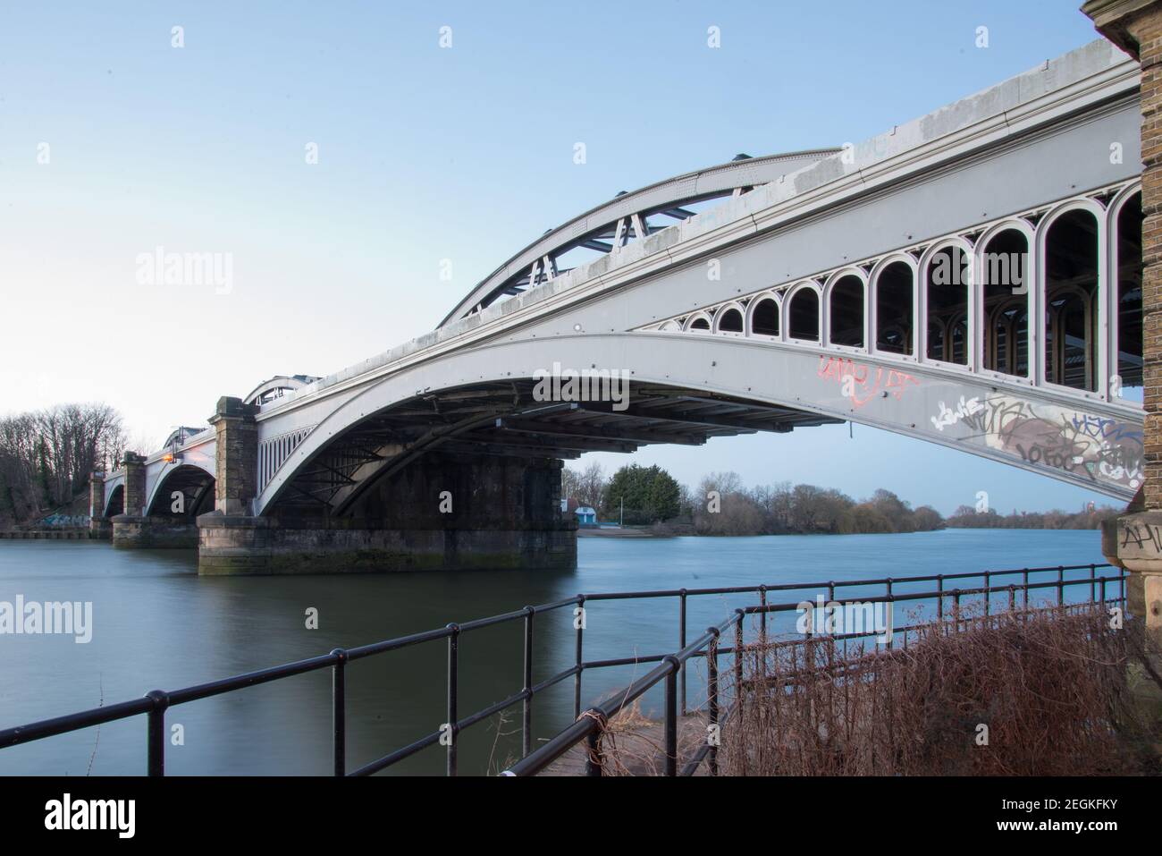 Barnes Railway Bridge Stock Photo - Alamy
