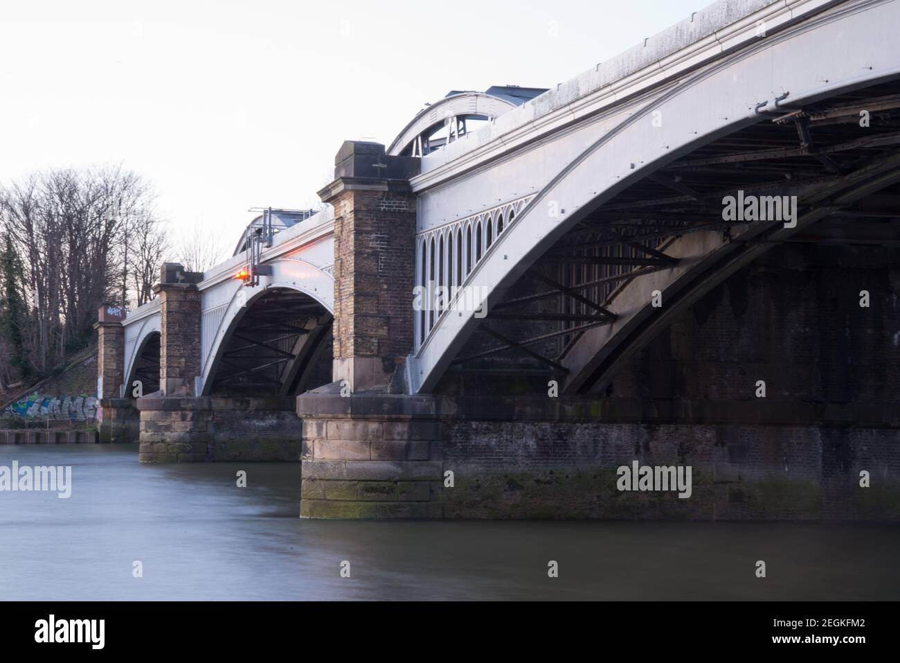 Barnes Railway Bridge Stock Photo - Alamy
