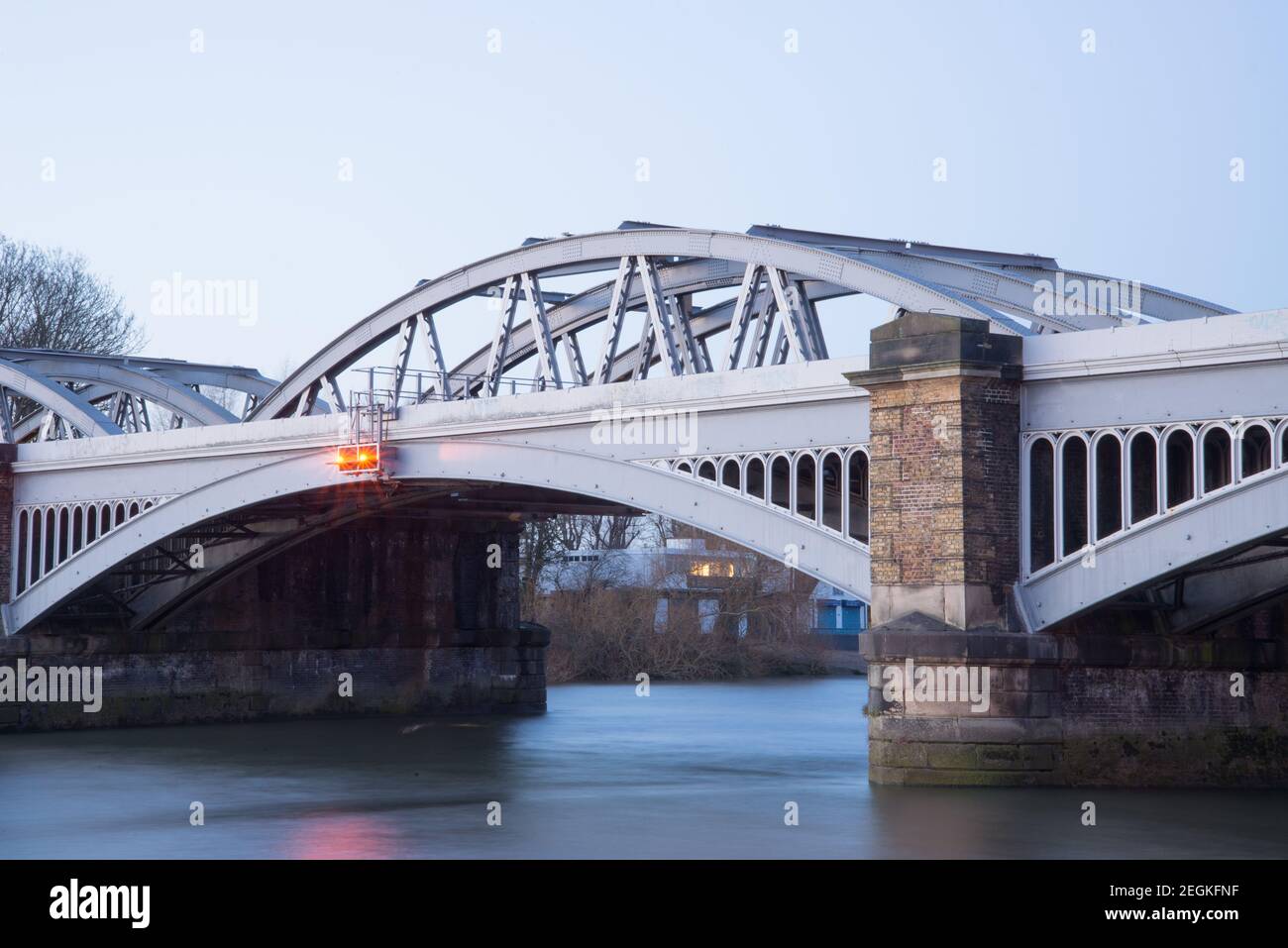 Barnes Railway Bridge Stock Photo - Alamy
