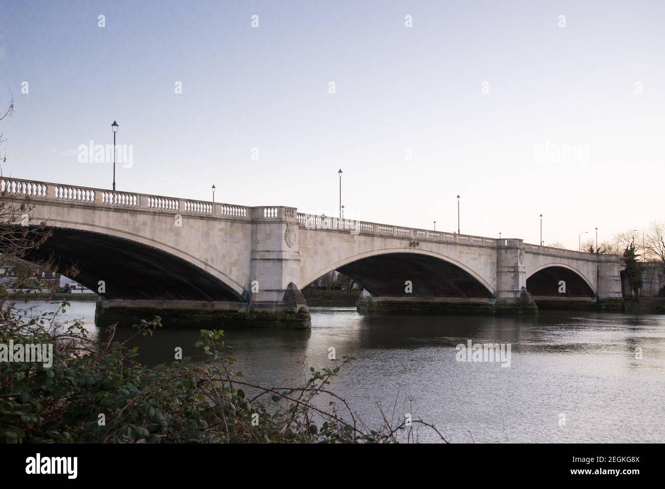 Chiswick Bridge High Resolution Stock Photography and Images - Alamy