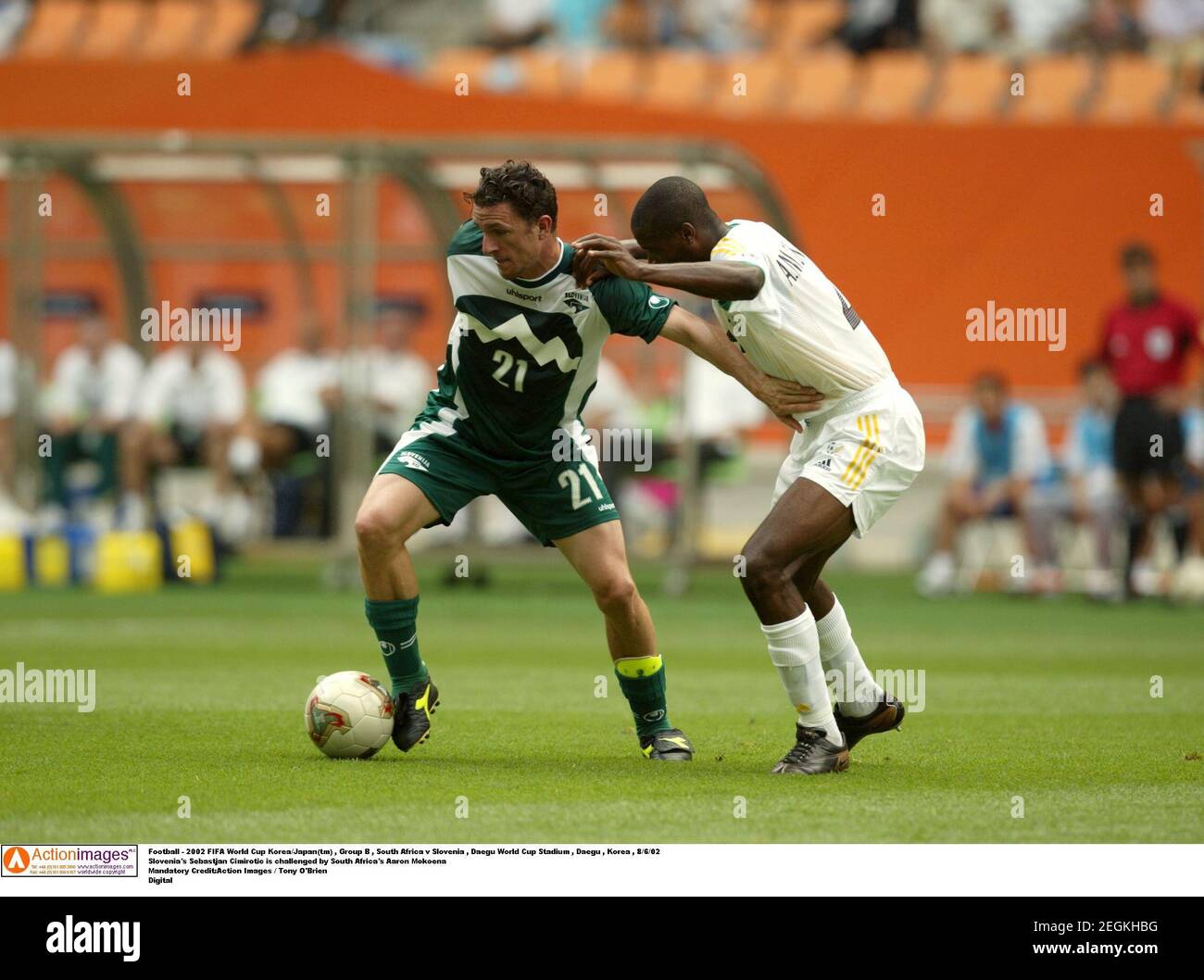 South africas aaron mokoena hi-res stock photography and images - Alamy