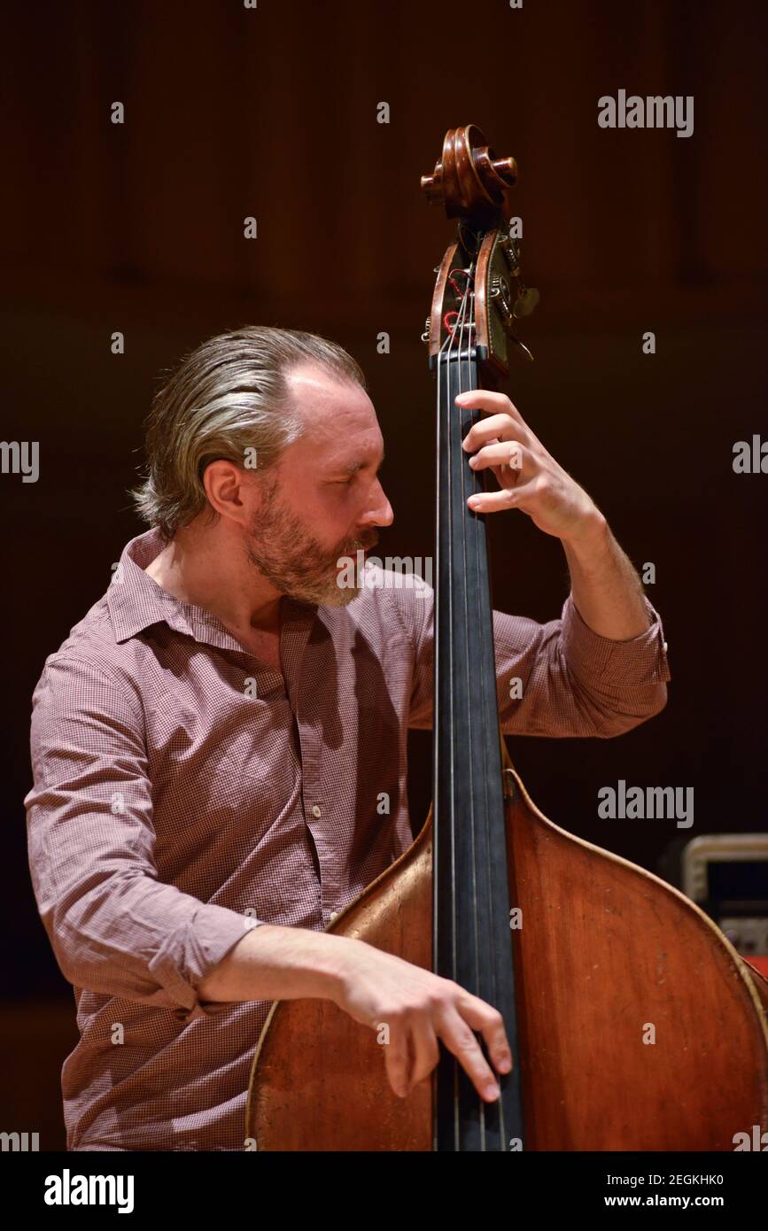 Reid Anderson (bass). The Bad Plus Stock Photo - Alamy