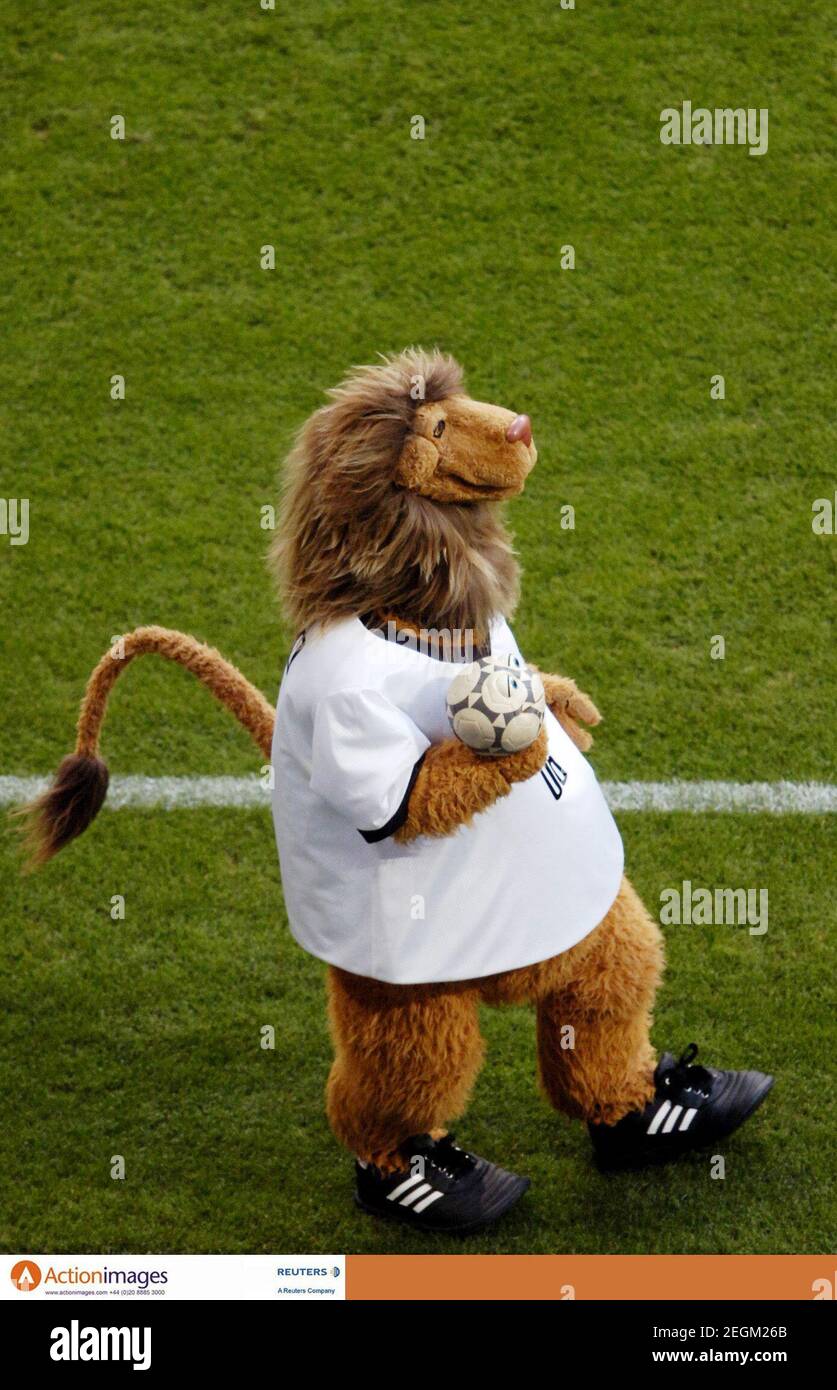 Fifa world cup 2006 goleo hi-res stock photography and images - Alamy