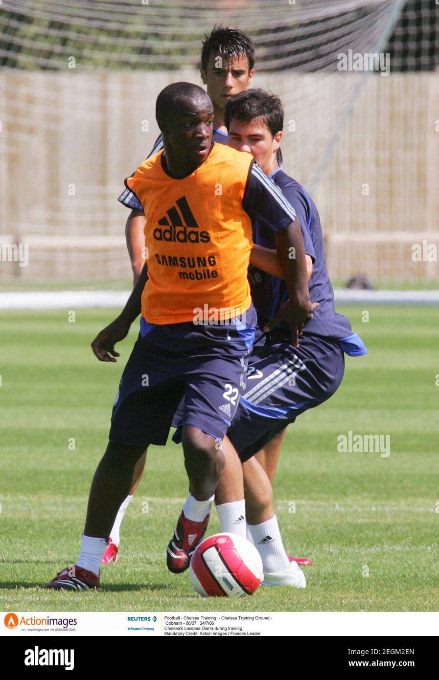 Chelseas lassana diarra hi-res stock photography and images - Alamy