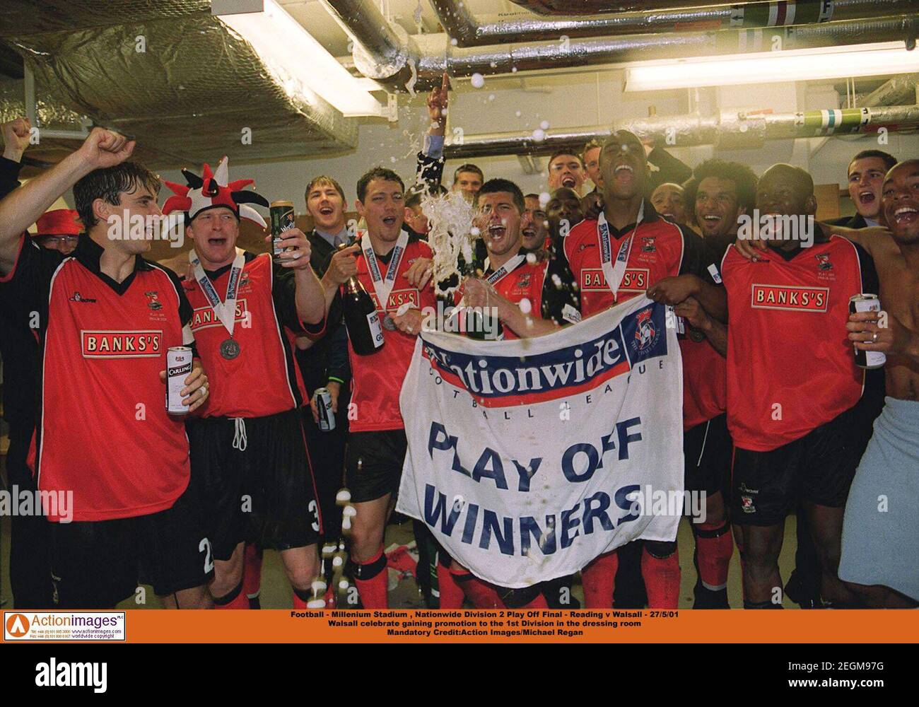 Millennium stadium dressing room hi-res stock photography and images ...