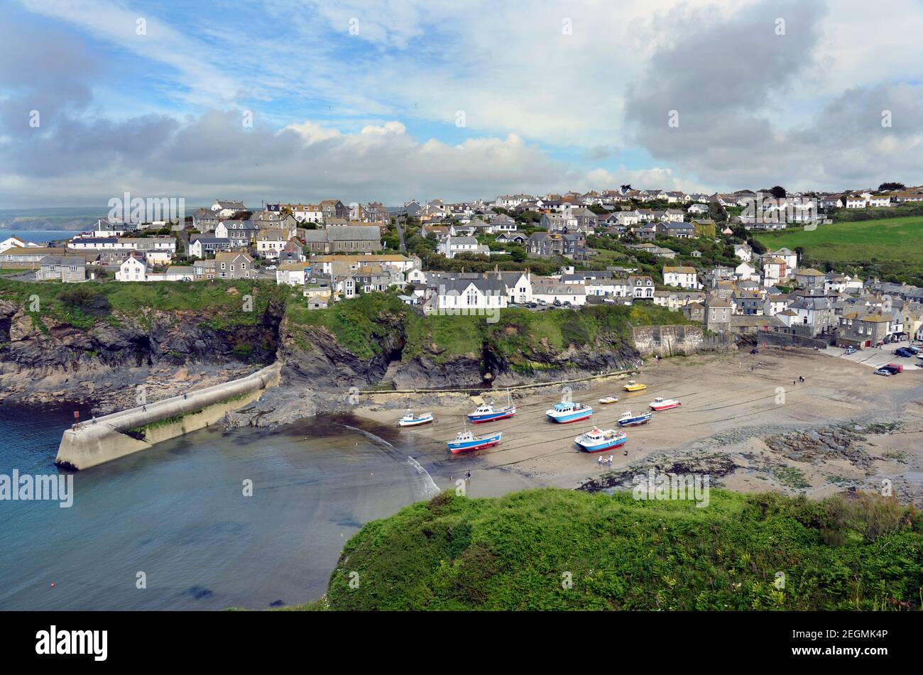port isaac cornwall england Stock Photo - Alamy