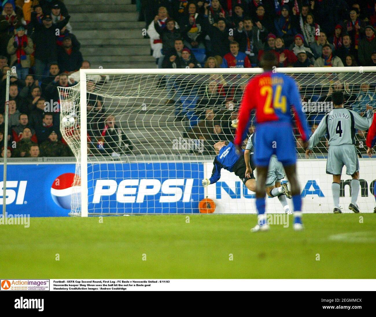 Shay given newcastle united fc hi-res stock photography and images - Alamy