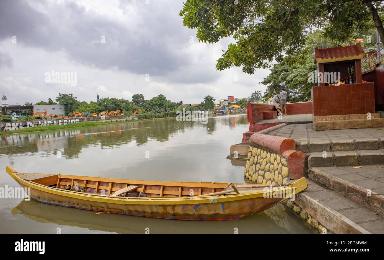 Cisadane River in Tangerang City Indonesia Stock Photo - Alamy