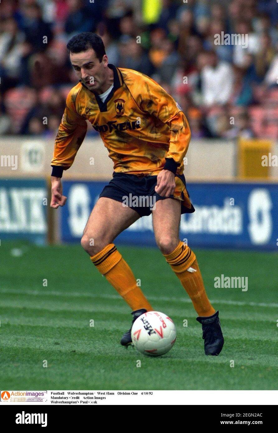 Paul cook hi-res stock photography and images - Alamy