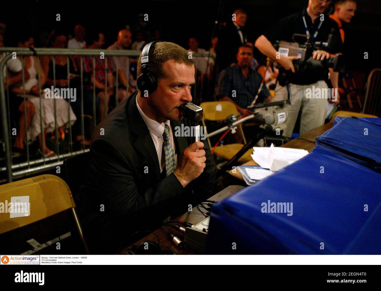 Commentator hall hi-res stock photography and images - Alamy