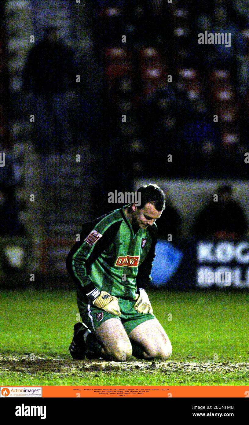 Tranmere rovers goalkeeper joe murphy hi-res stock photography and ...